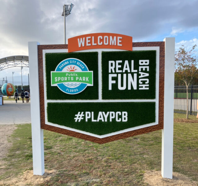 Fence Banners | Fence Mesh Banners | AMI Graphics